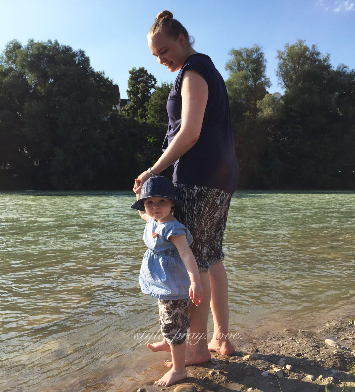 Lässiger Mutter-Tochter-Look für den Sommer • style-pray-love